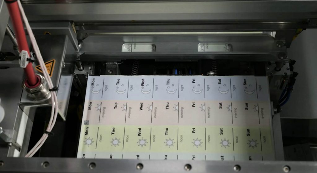 Fully Automatic Blister Packing Machine | KNAPP