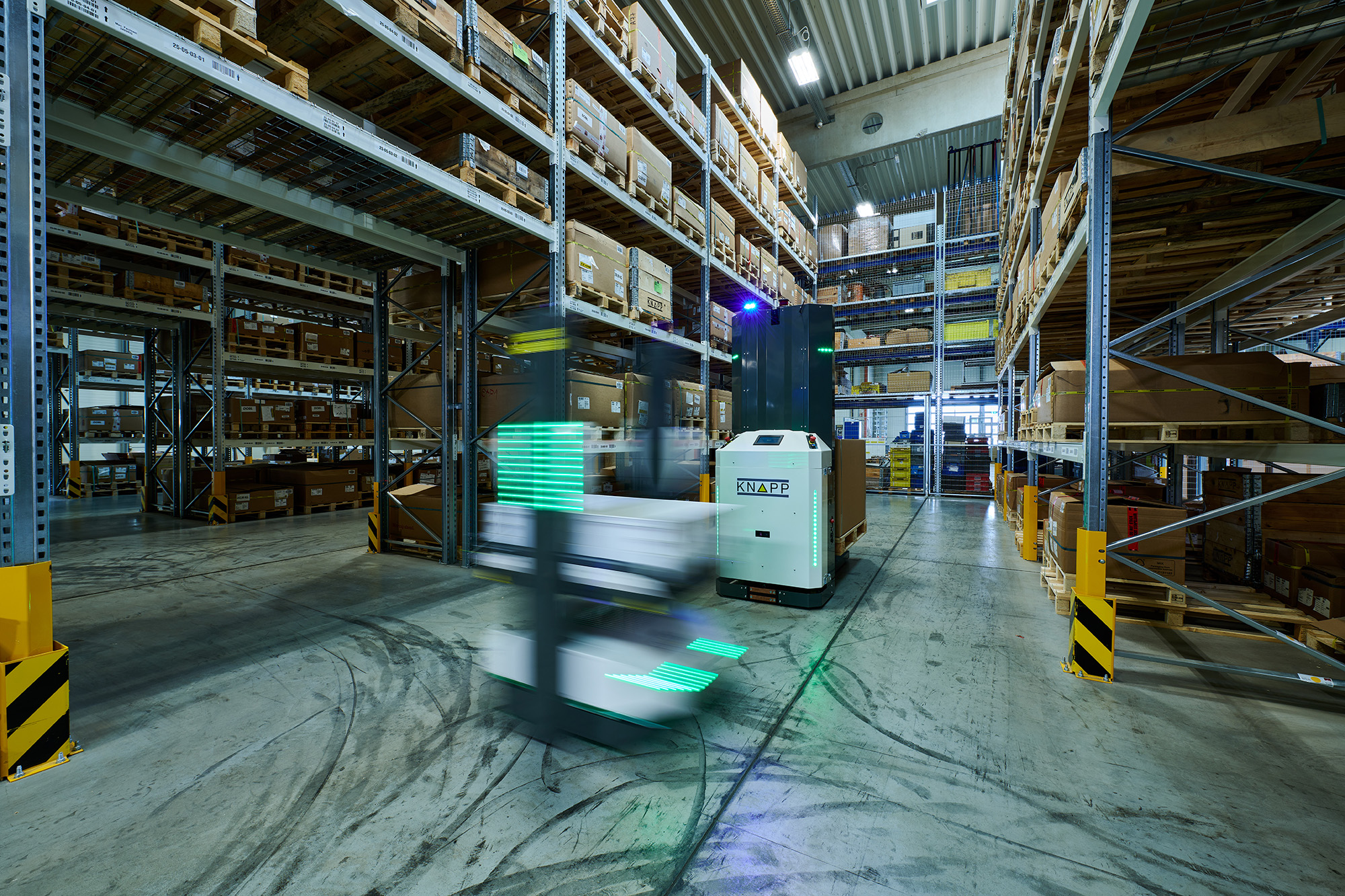 Autonomous mobile robot for more flexibility: Open Shuttle