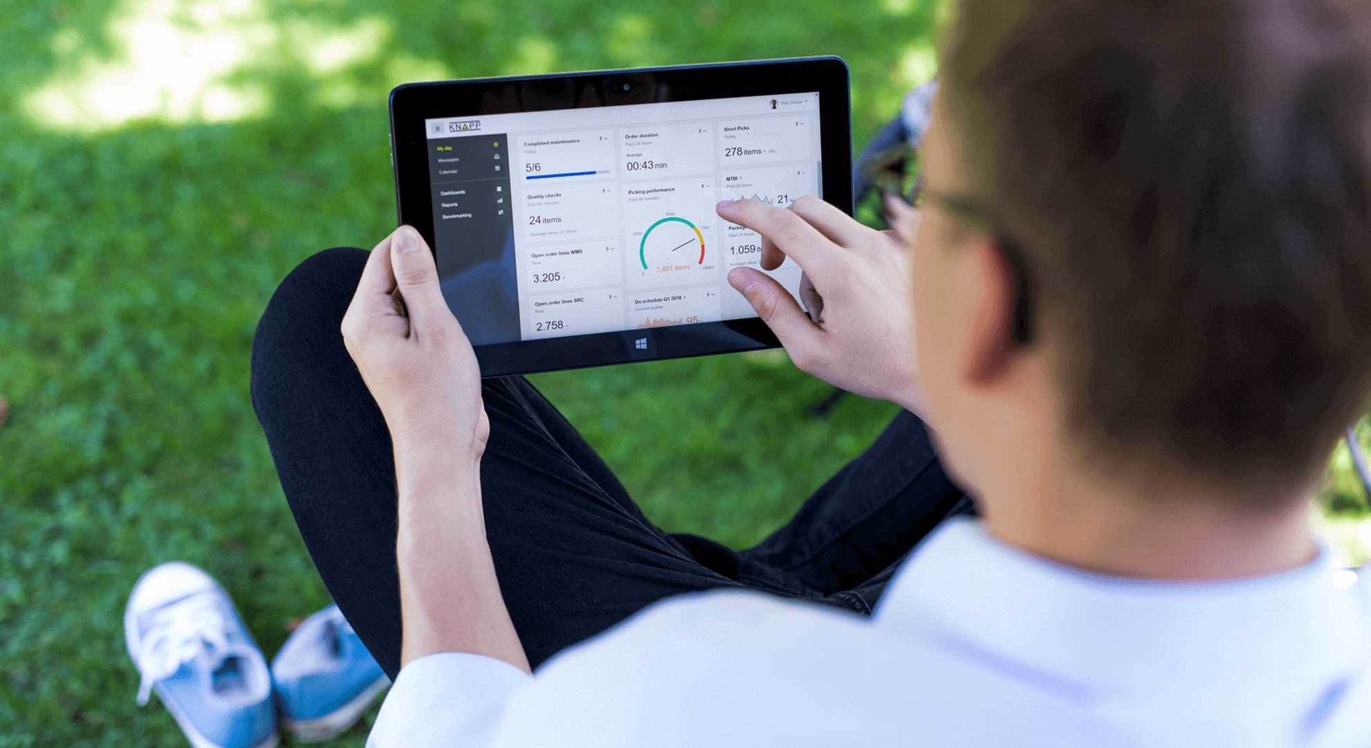 Smart Services – Optimize your business - KNAPP