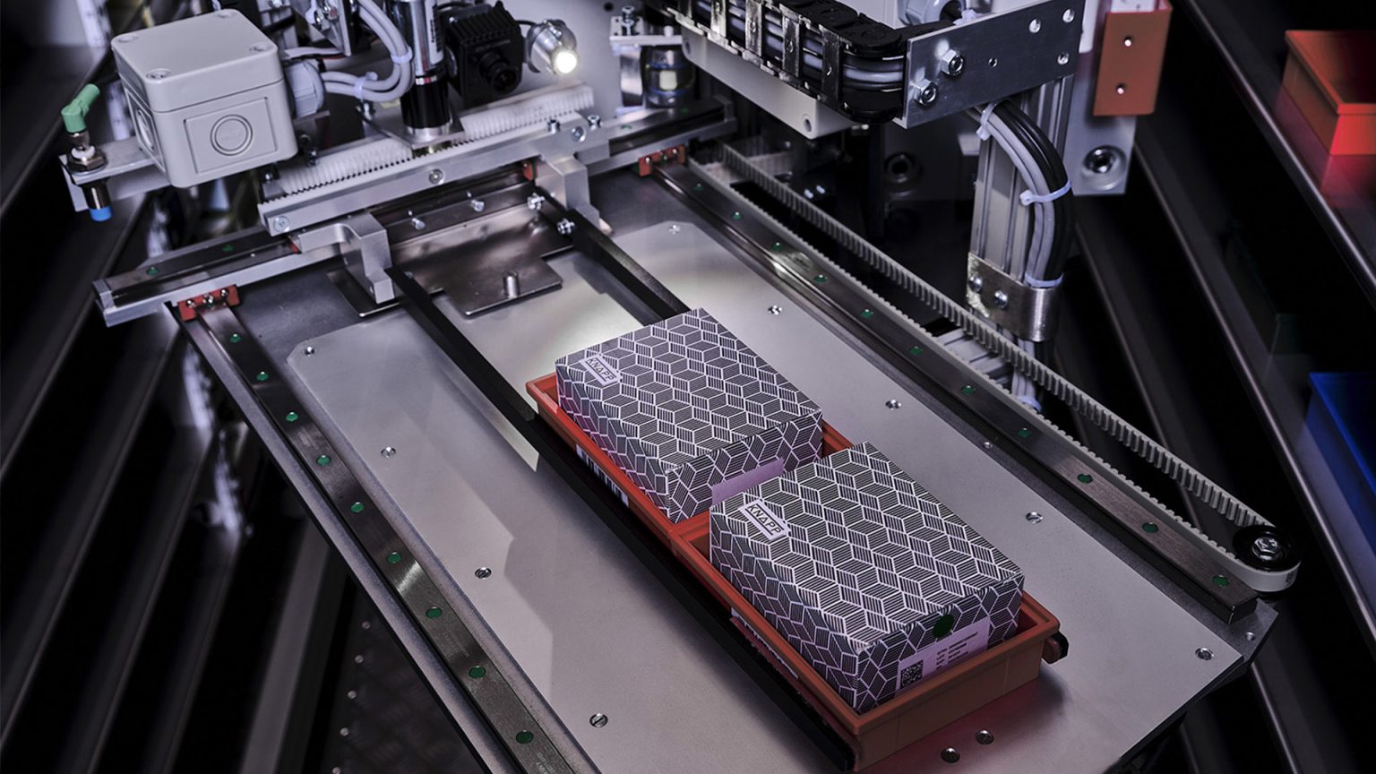 Warehouse Automation for Manufacturing | KNAPP